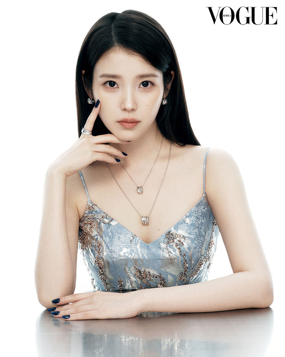 IU’s Latest Pictorial Will Leave You Speechless — A Stunning Urban ...