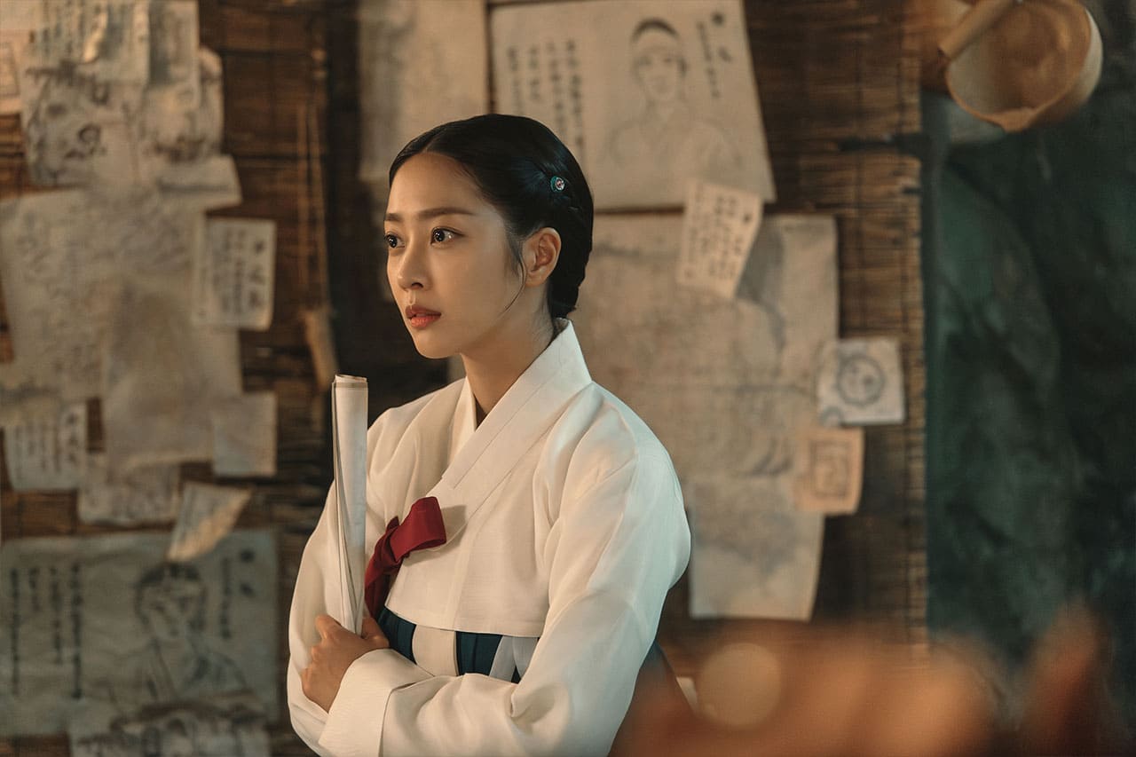 'Dear Hongrang': Lee Jae-wook and Jo Bo-ah Breathe Life into a Tragic Love Story