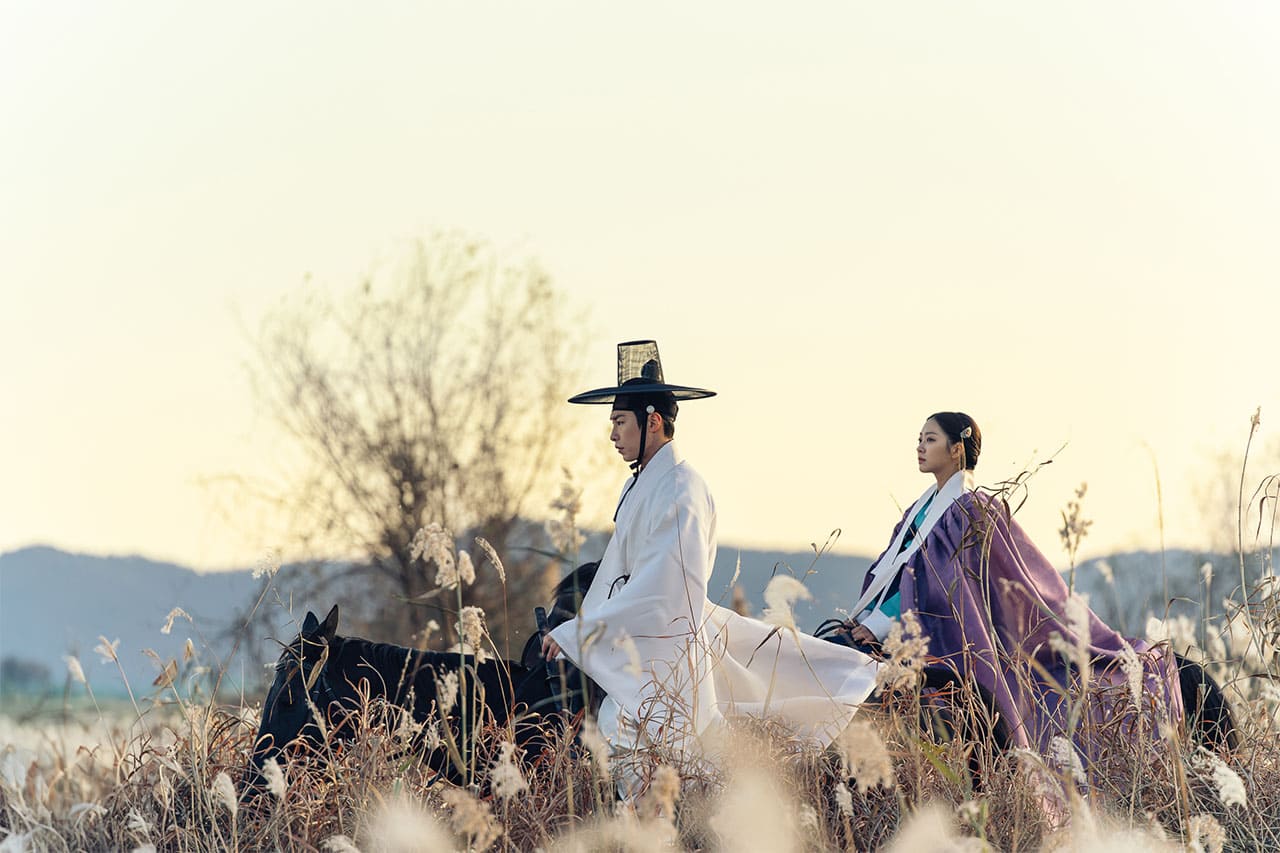 'Dear Hongrang' Climbs to No.3 on Netflix Global Charts with Dark ...
