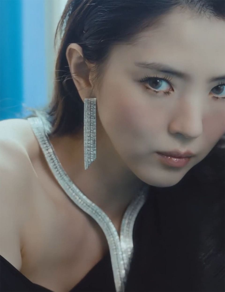 Han So-hee Stuns in Mesmerizing Underwater Pictorial