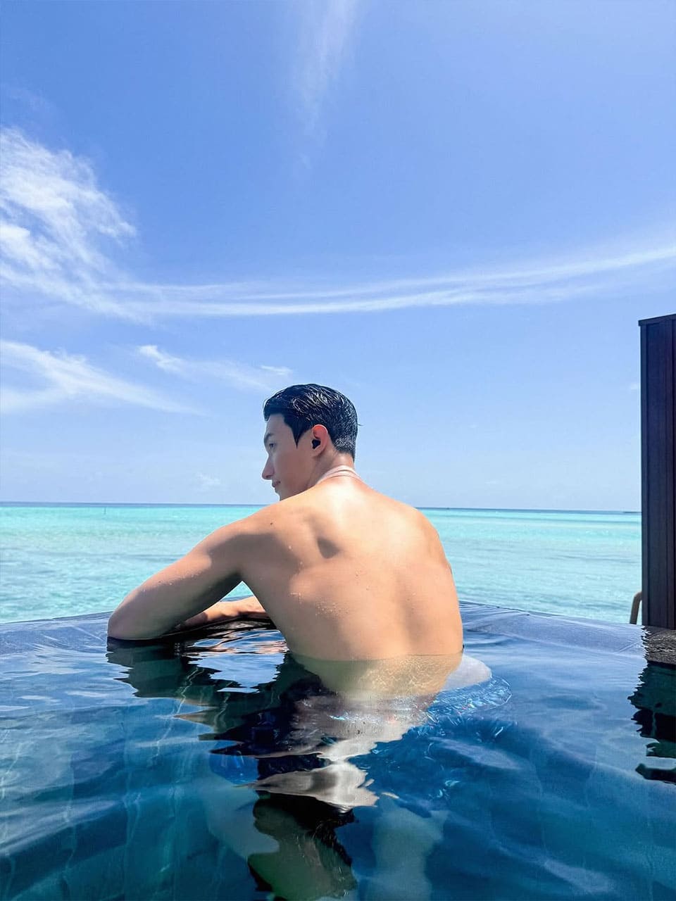 “My Heart Skipped a Beat” — SEVENTEEN’s DK Turns Maldives Into a Live ...