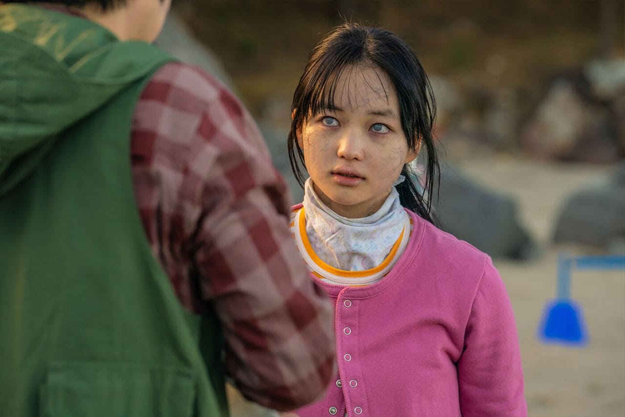 Choi Yuri’s Heartbreaking-Cute Zombie Transformation in ‘My Daughter is ...