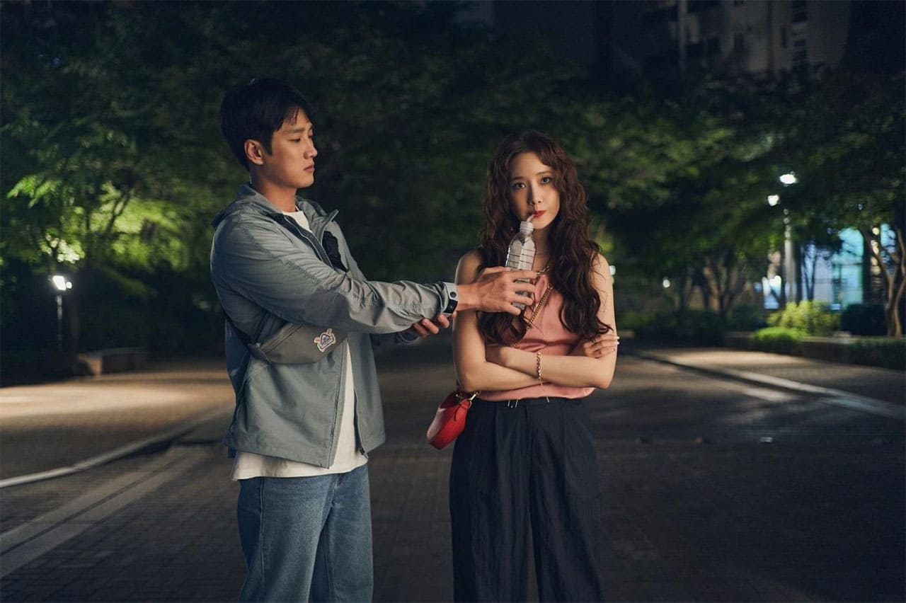 Serving Water to the Devil? YoonA & Ahn Bo-hyun’s Outrageous Chemistry ...