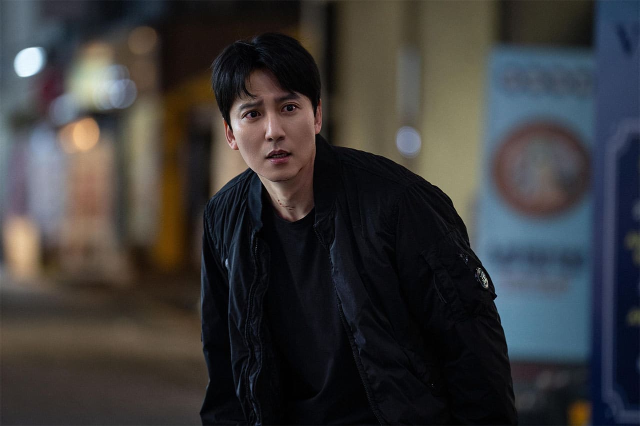 Netflix Series 'Trigger' Starring Kim Nam-gil and Kim Young-kwang ...