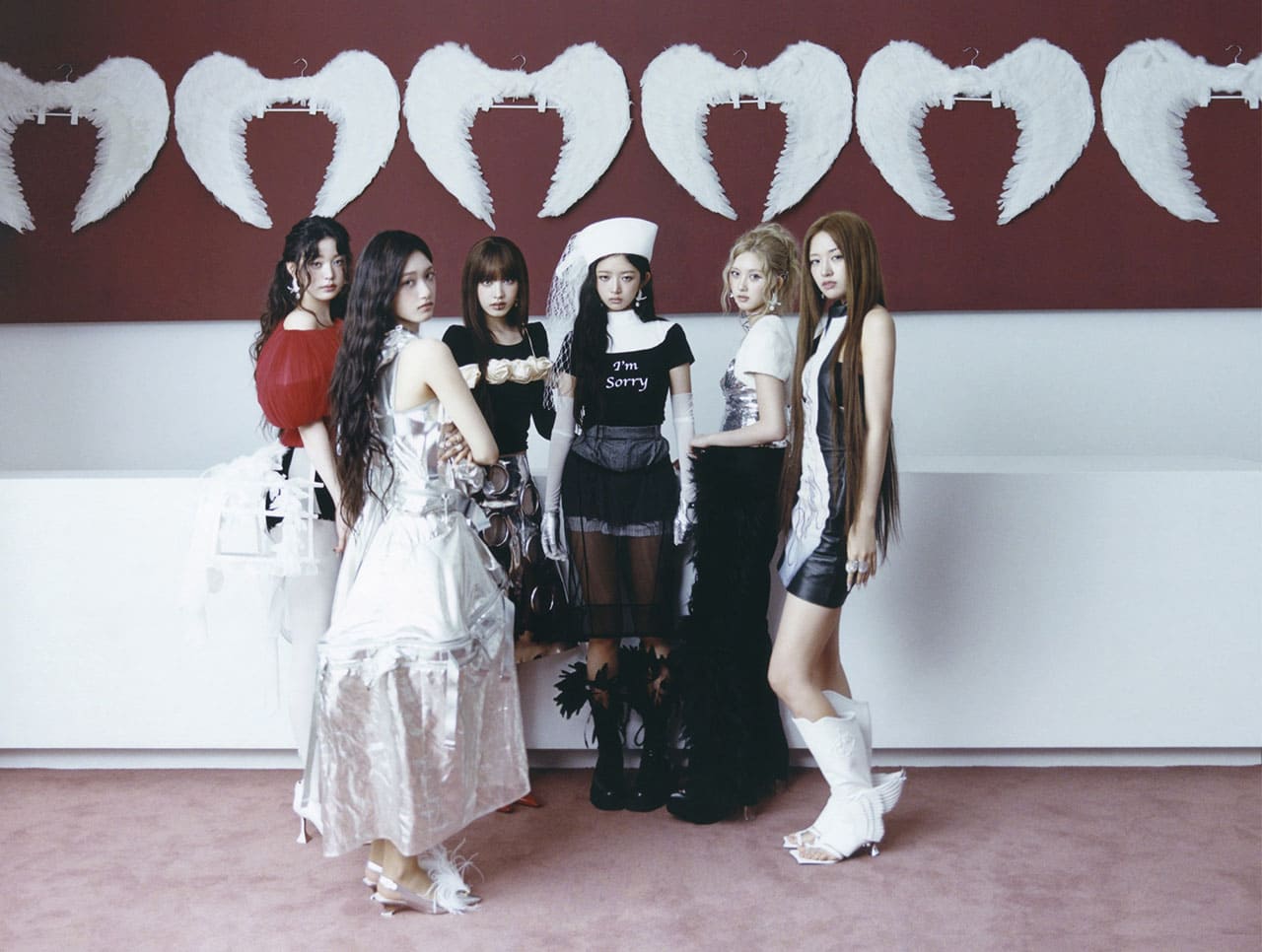 IVE Unveils 6 Charms in Cupid Concept for 4th Mini Album ‘IVE SECRET’