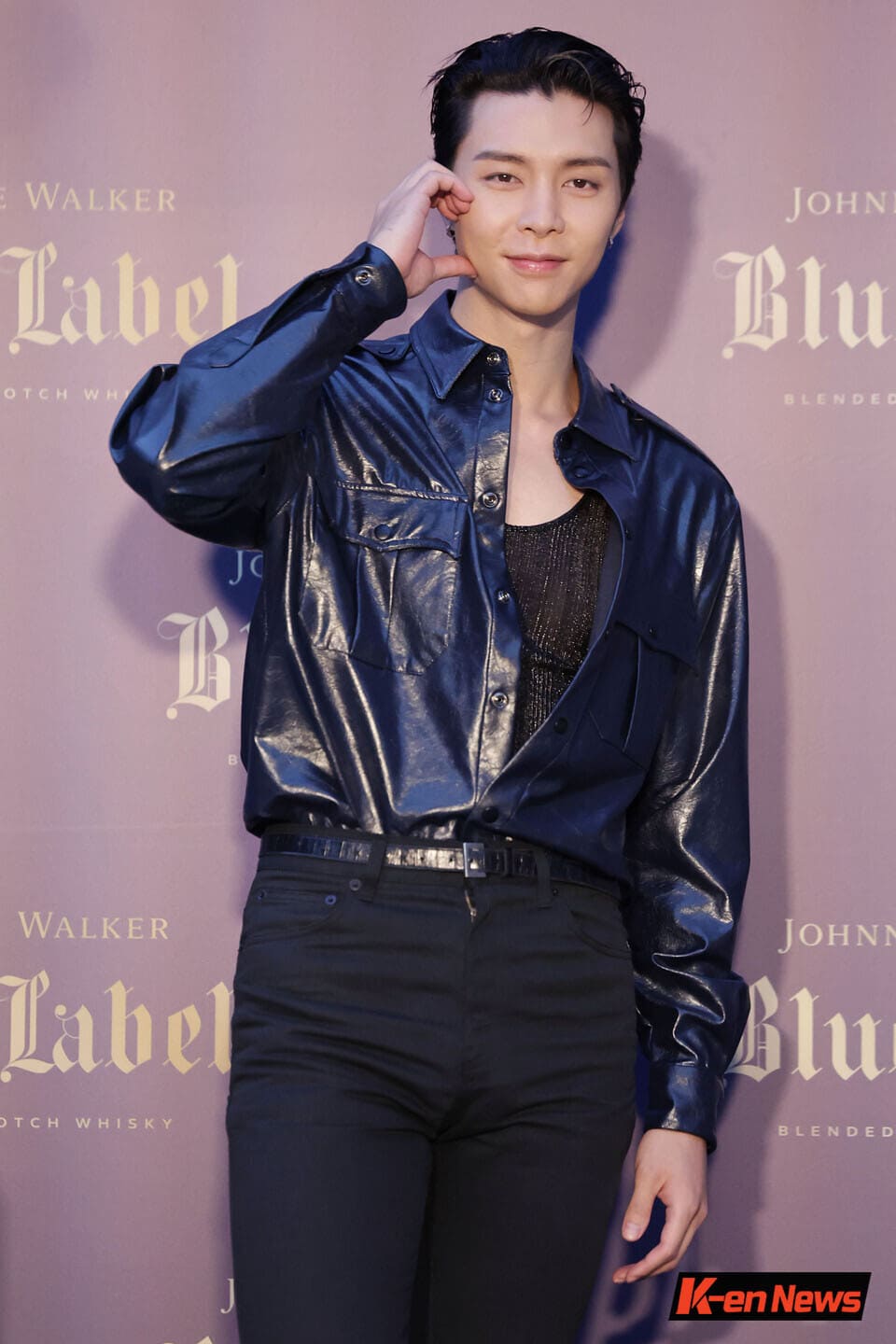 NCT Johnny, Heart-Stealing Pose