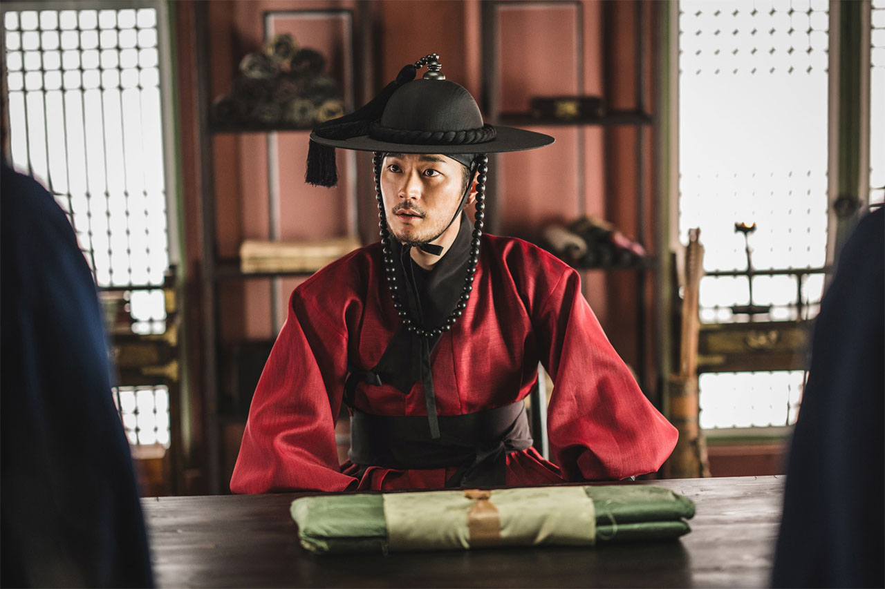 'The Murky Stream' Rowoon and Shin Ye-eun Embrace Grit and Raw Action