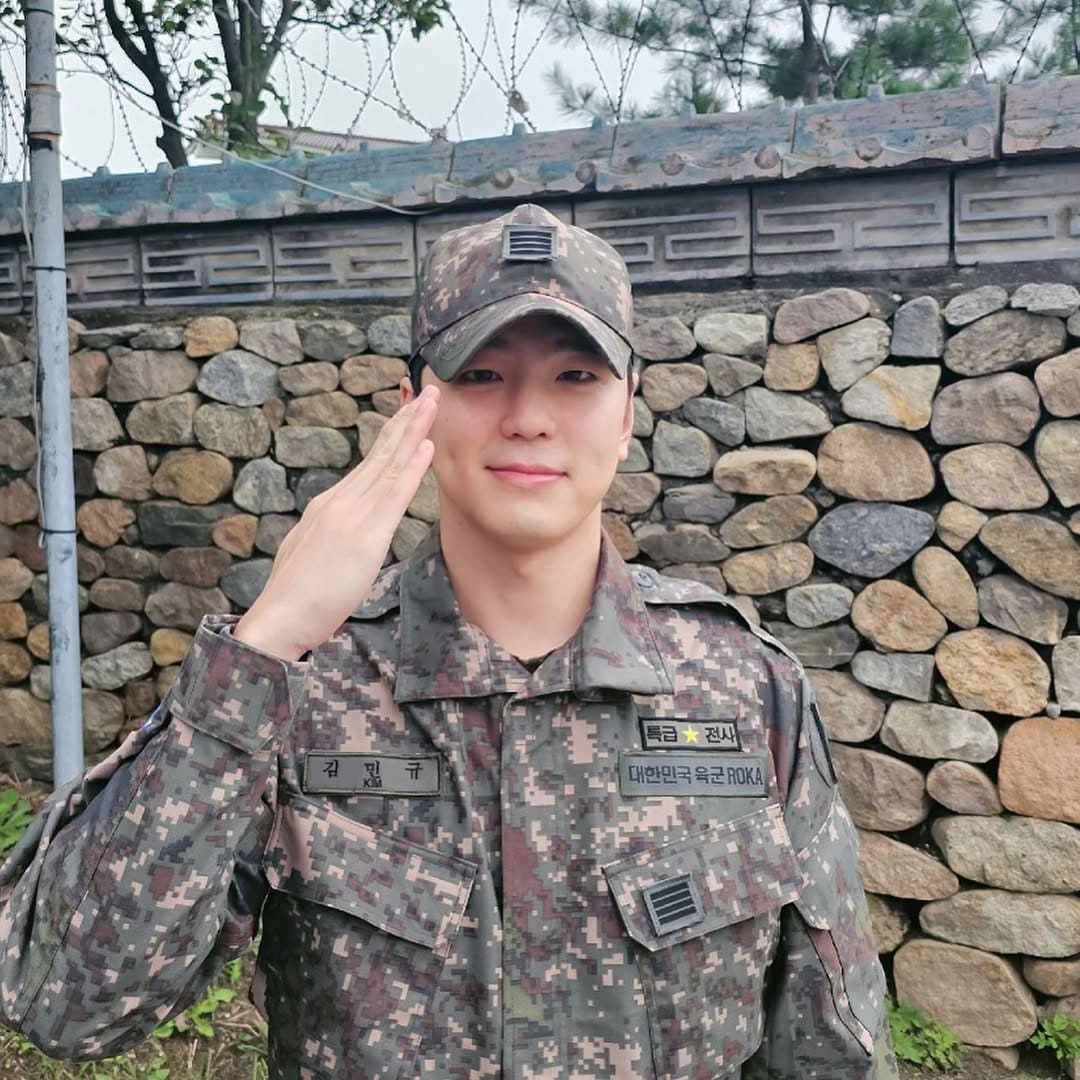 ‘Business Proposal’ Actor Kim Min-kyu Discharged from Military Service Today (30th)