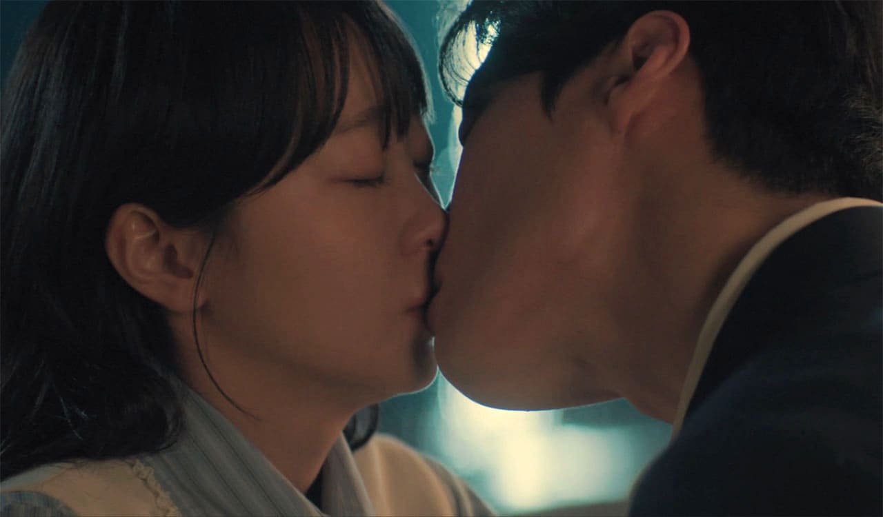 Kim Da-mi ♥ Heo Nam-jun Share First Kiss, Officially Become a Couple in ‘A Hundred Memories’