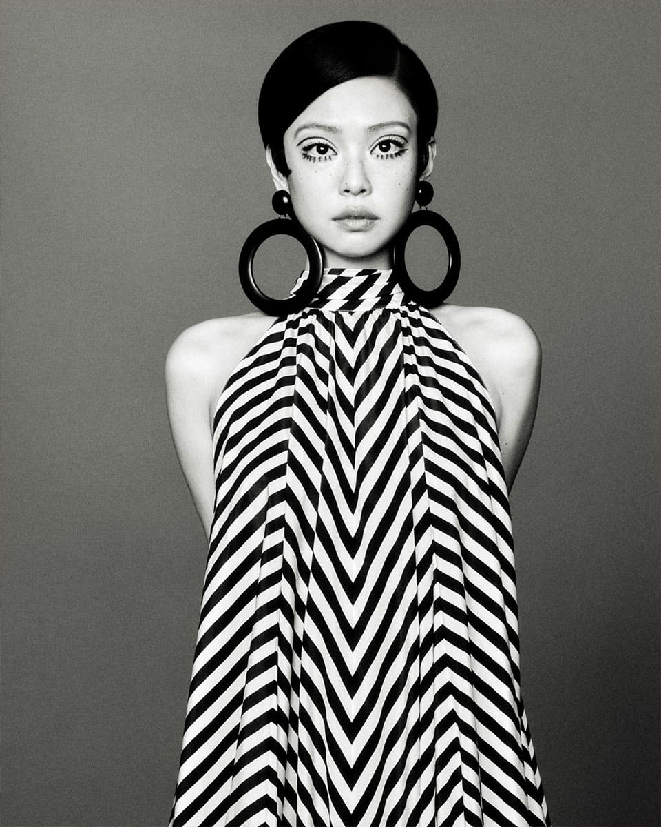 BLACKPINK Jennie Channels Retro Diva in Bold ’60s-Inspired Fashion Shoot