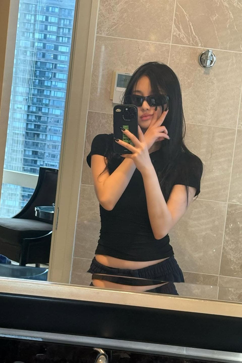 aespa’s Ningning Captivates Fans With Bold Fashion and Stunning Aura in ...