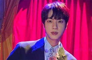 Jin Tops Billboard 'World Digital Song Sales' with 'Close to You' from 'When the Stars Gossip' OST