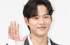 Yoon Ji-on Admits to DUI, Drops Out of Upcoming New Drama